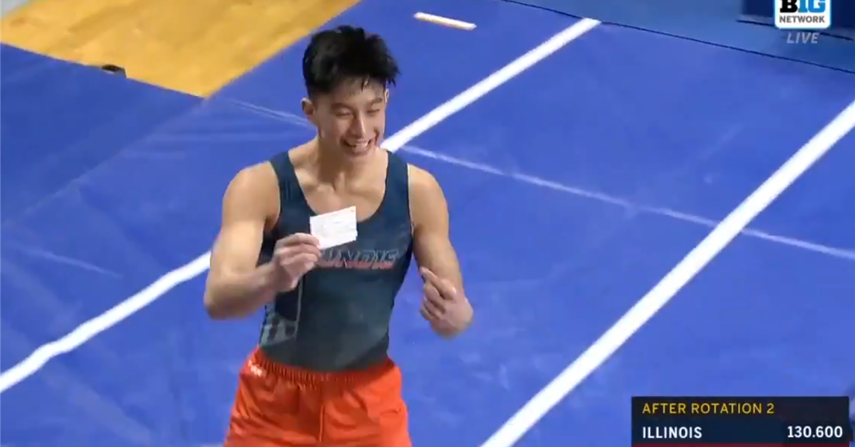 Inside Illini men's gymnast Evan Manivong's viral moment with COVID-19 ...