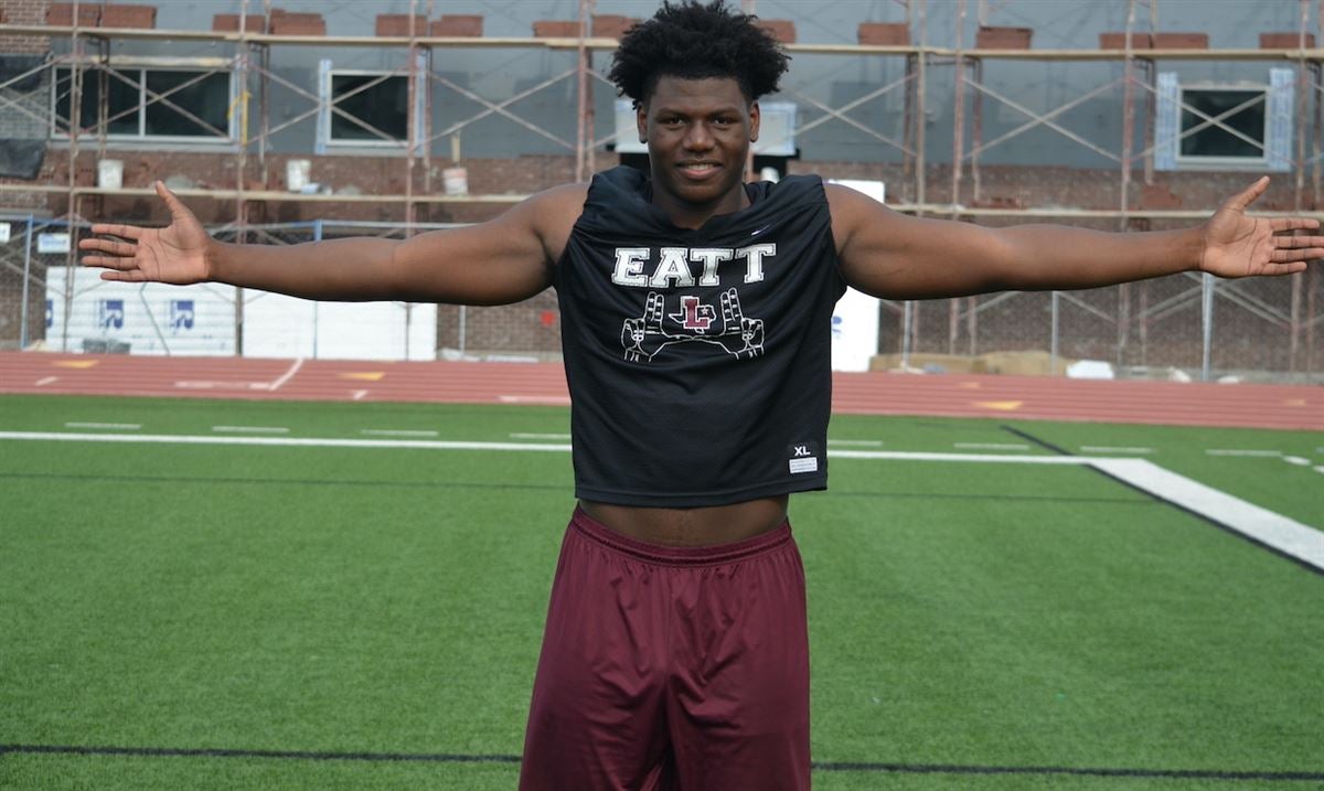 Five-star 2023 DL Jordan Renaud talks Texas, visit plans