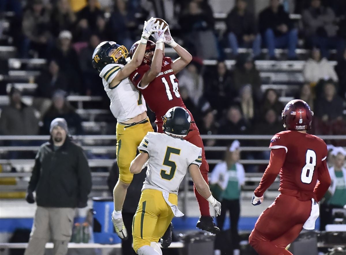 PHOTO GALLERY: Kennedy Catholic Defeats Richland, Advance To Quarterfinals