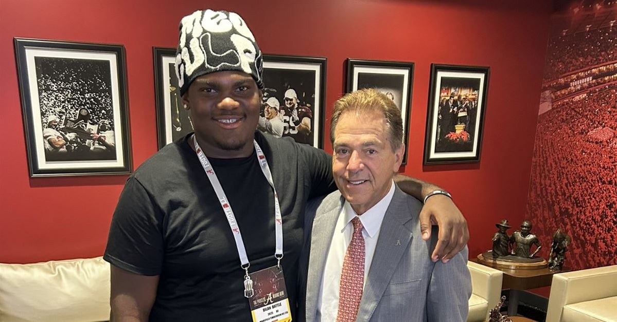 2025 DL Dilan Battle reacts to Bama offer, talks first game day experience