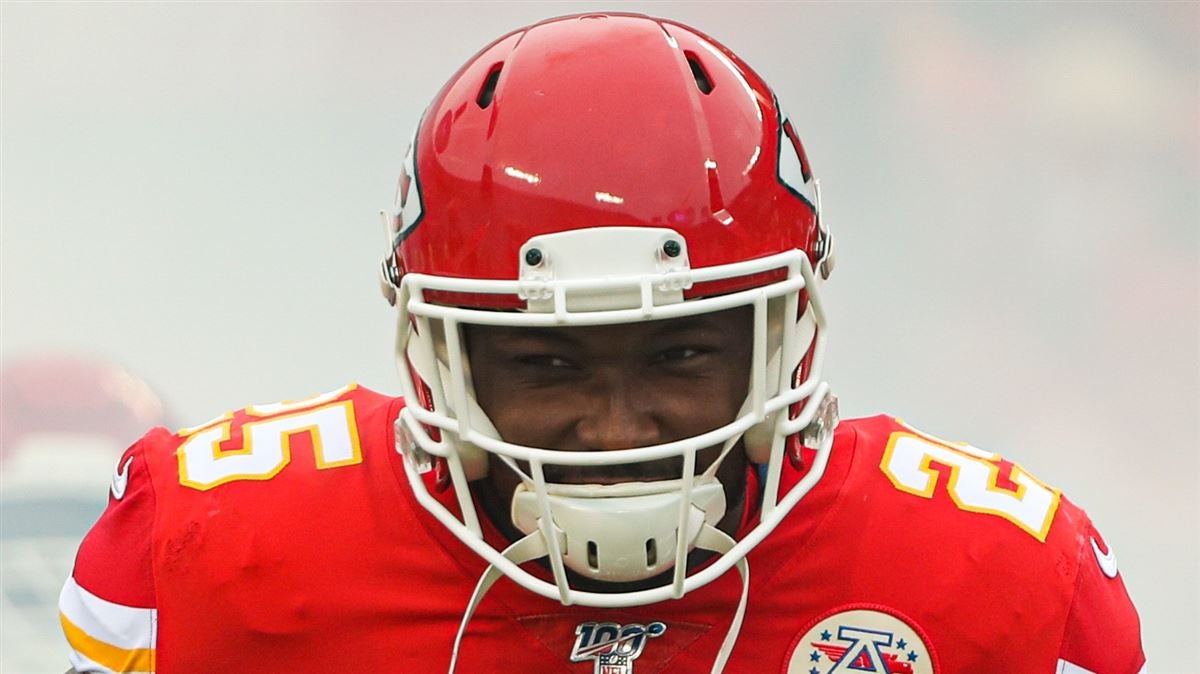 LeSean McCoy takes shot at ex-Chiefs OC Eric Bieniemy