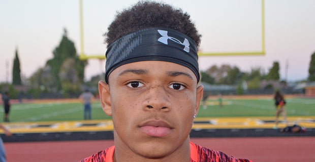 Isaiah Dunn Profile Photos