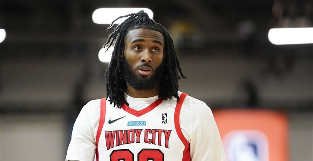 Freeman-Liberty signs two-way contract with Toronto Raptors