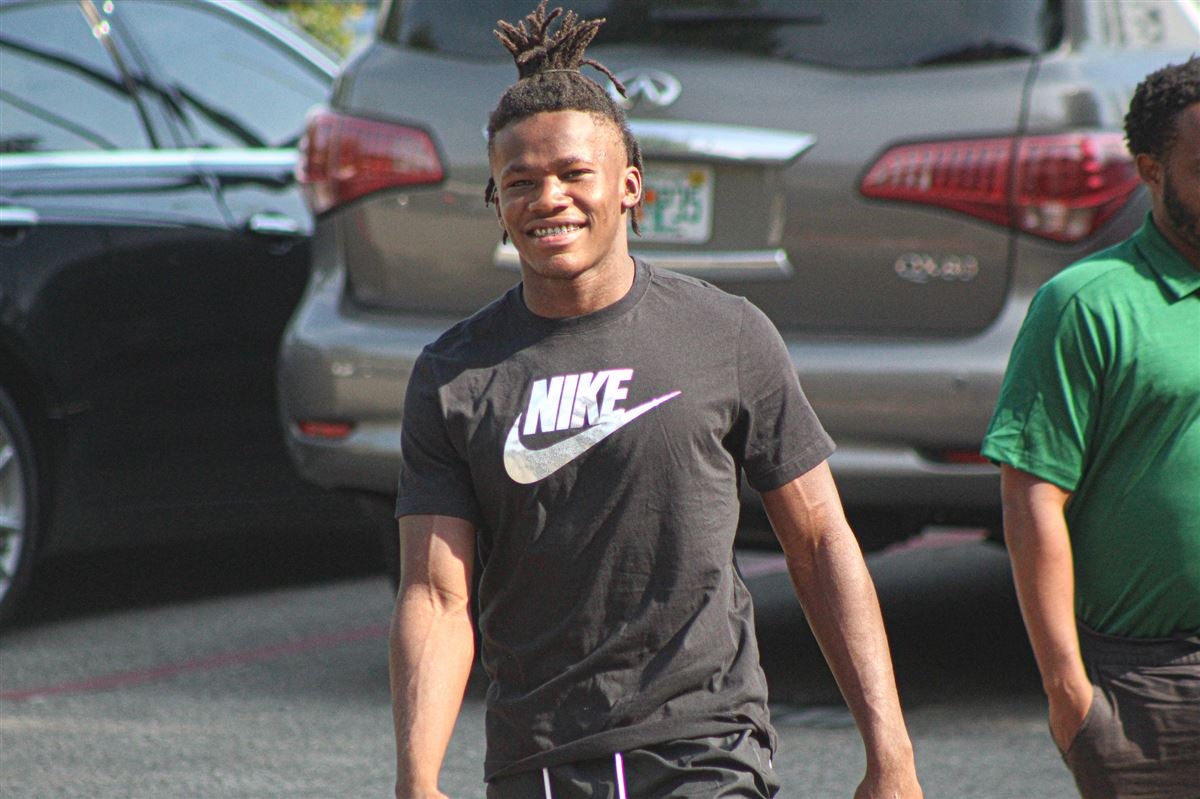 Top247 LB Raylen Wilson camping at LSU