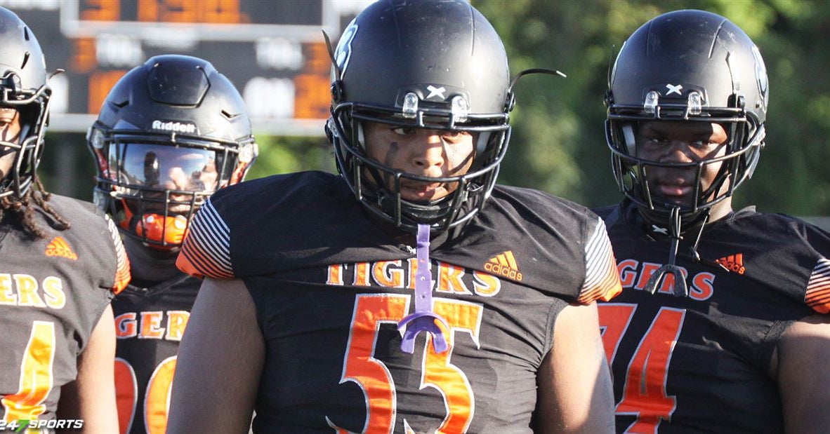 2023 DT Jeremiah Warren gets Illinois offer, sets visit