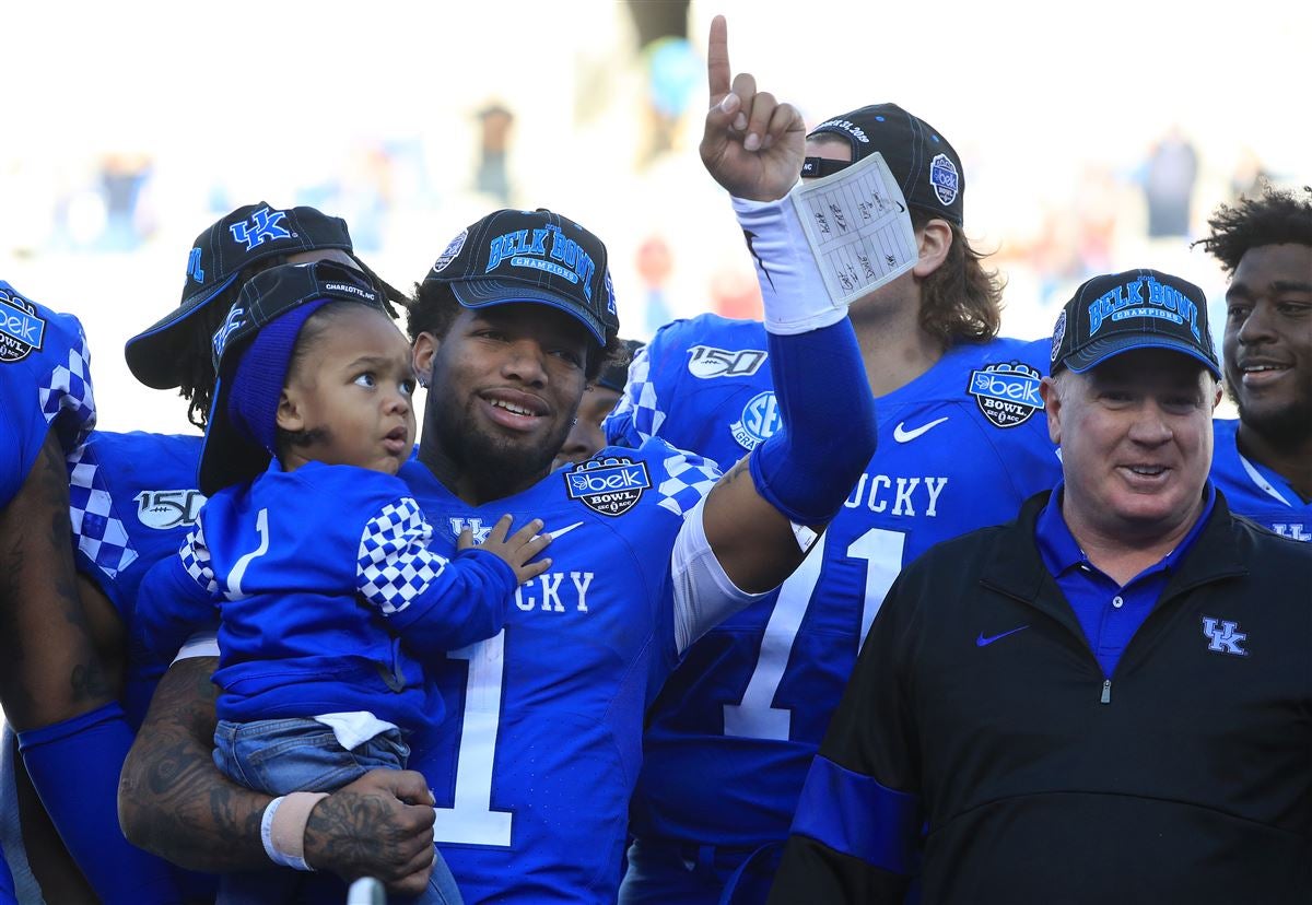 CBS Sports tips cap to Belk Bowl as best of season