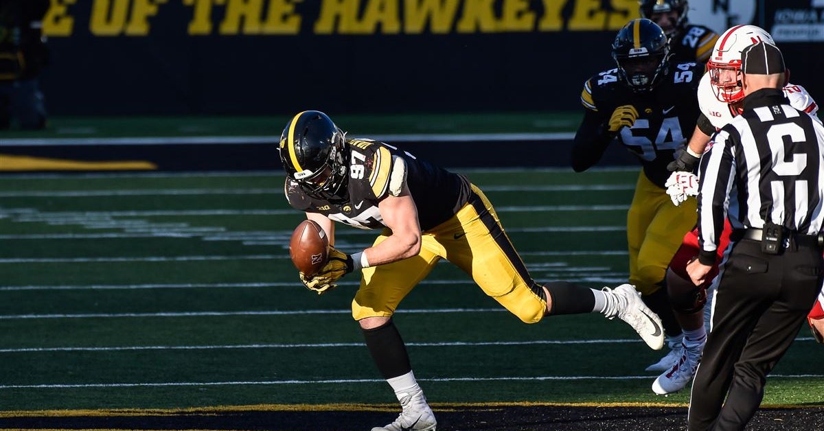 The Impact: Zach VanValkenburg announces return to Iowa