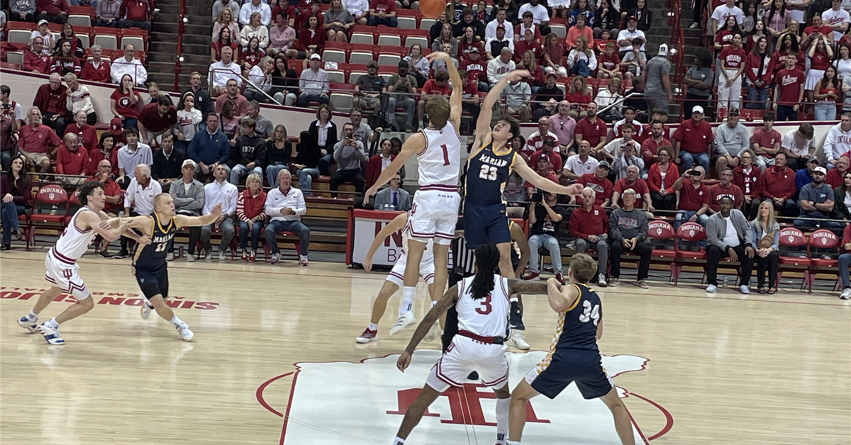 Live thread: Exhibition final: Indiana 107, Marian 46