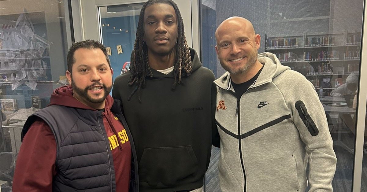 Minnesota's football staff visits 2026 Illinois safety Messiah Tilson