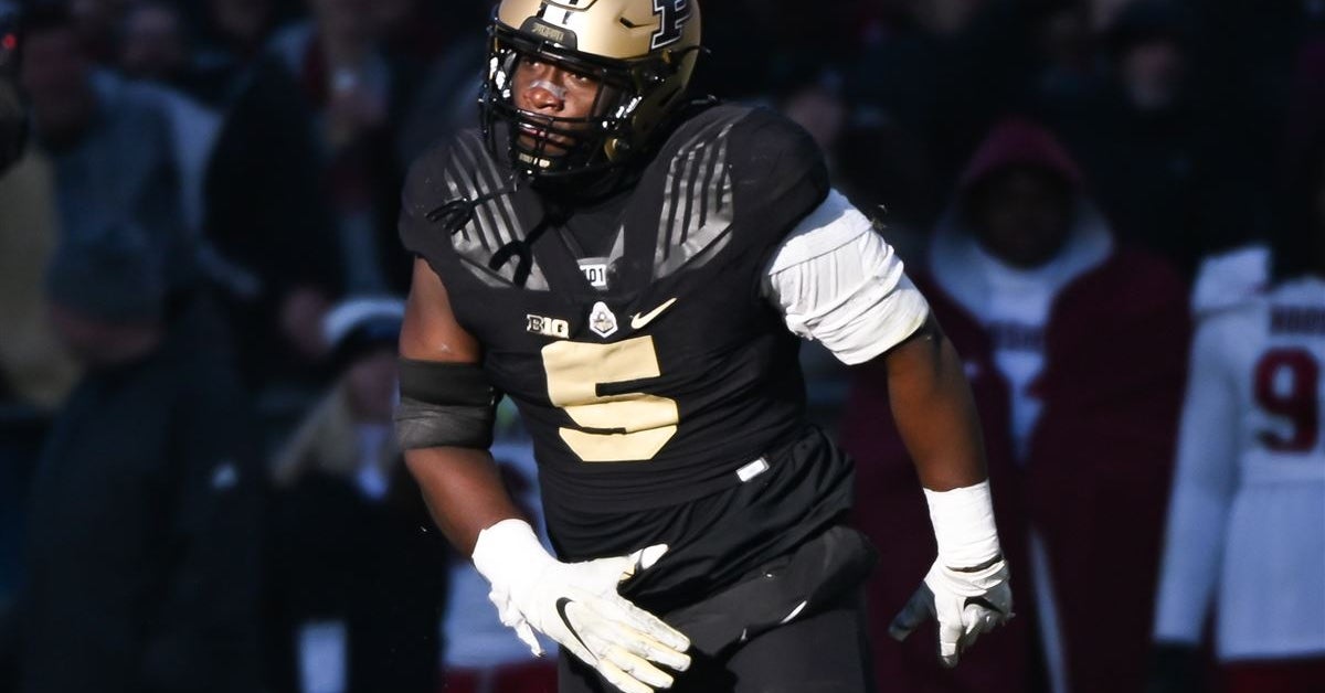 PFF says Texas A&M edge rusher Nic Scourton has the best pass rush ...