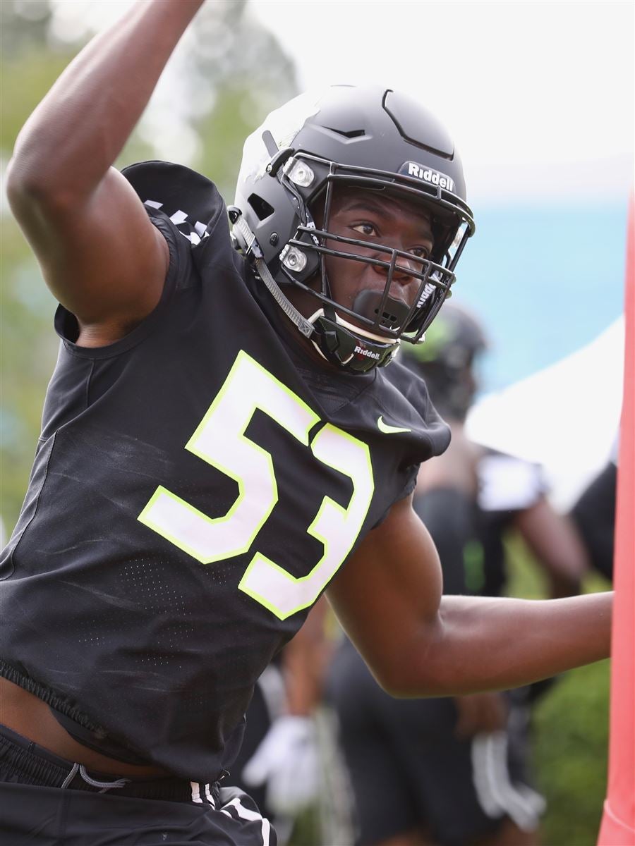 Zach Harrison Profile Photos