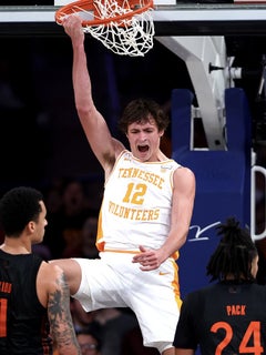 'Farm-strong Country Boy' Cade Phillips becoming big post piece for No ...