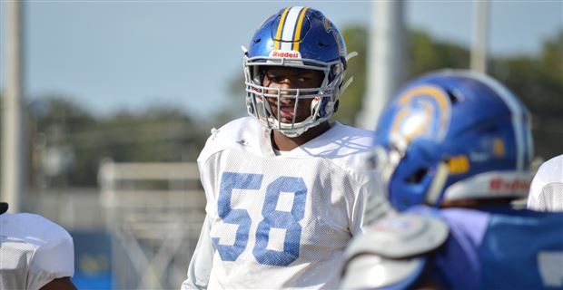 Adrian Ealy commits to OU