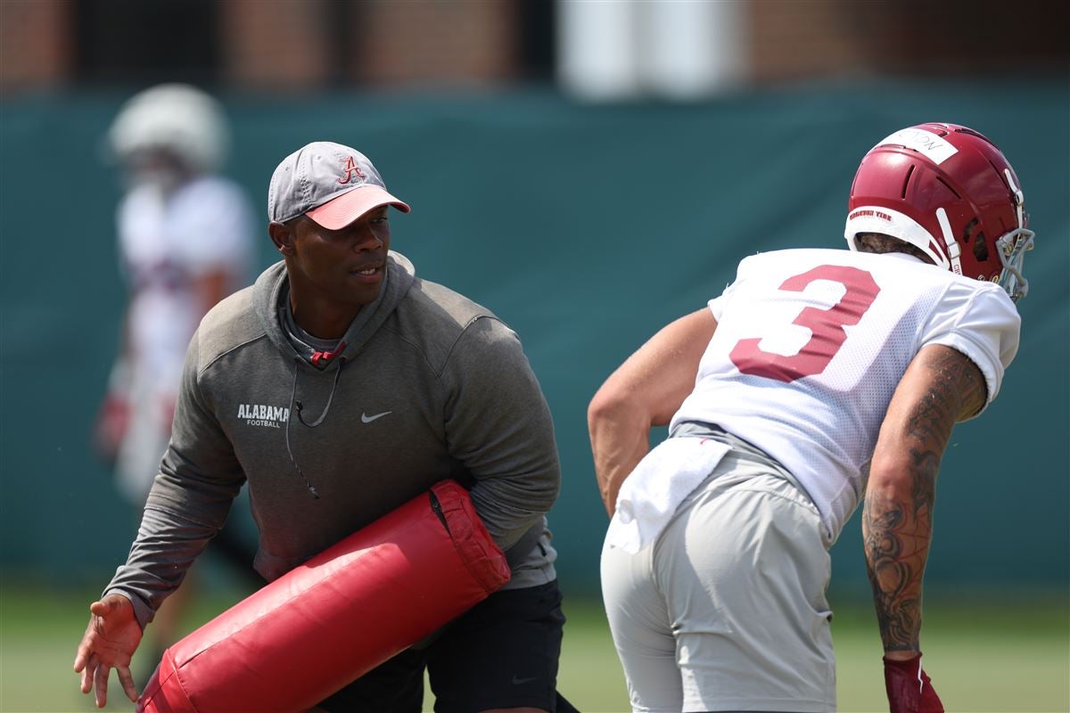 Texas A&M set to hire Alabama's Holmon Wiggins as WR coach