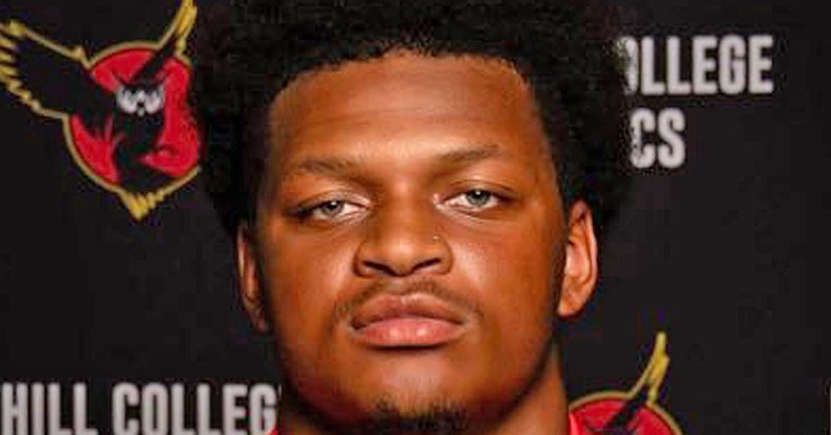 JUCO edge rusher gets late offer (and eyes late visit)