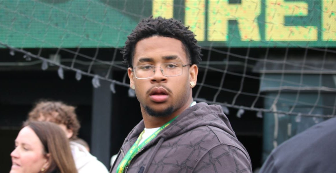 Meet Oregon Football's 2026 class: Composite Five-star Edge Richard ...