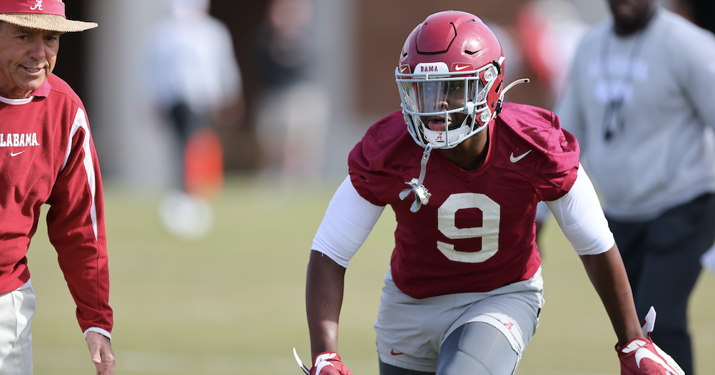 Jordan Battle details decision to return to Alabama for senior year