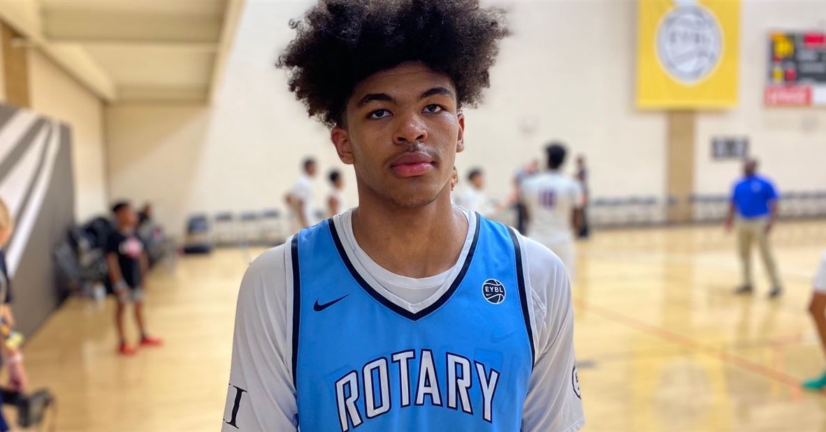 UConn lands four-star Seattle native Jaylin Stewart
