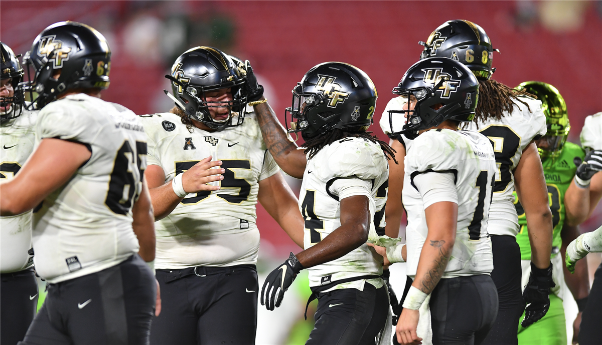 Look: UCF debuts social media-themed uniforms in spring game