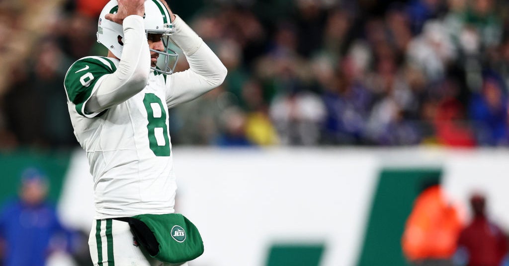 Aaron Rodgers goes off on the officiating during ‘MNF,’ including ...