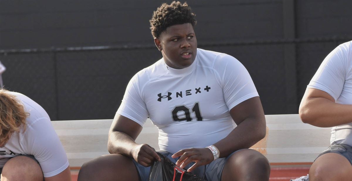 Gators continue to get 5-star FSU commit Solomon Thomas on campus