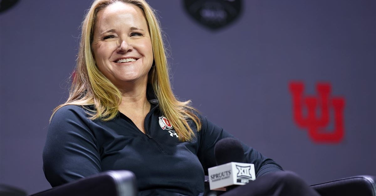 Lynne Roberts resigns as Utah Women's Basketball Coach, Gavin Petersen ...