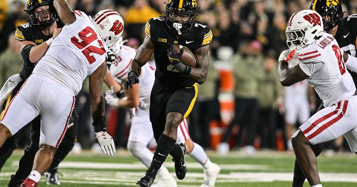 Iowa Football: Hawkeyes run over Wisconsin 42-10 in primetime win