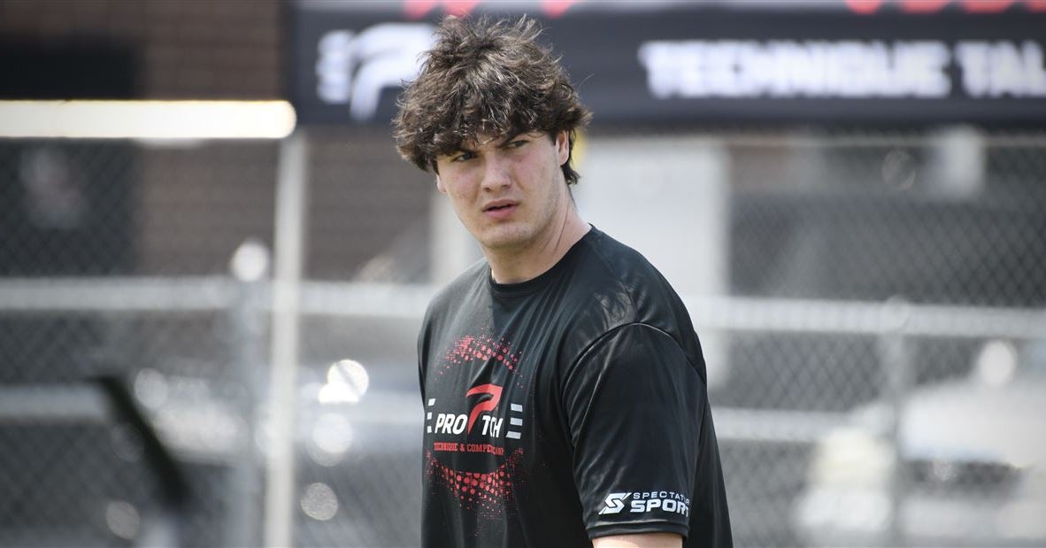 Updated scouting report on Top247 4-star offensive tackle Aaron Dunn