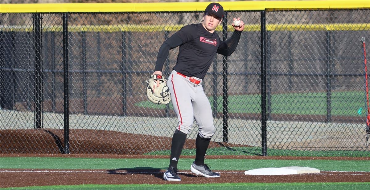 Husker Baseball opens practices in new Lincoln facility