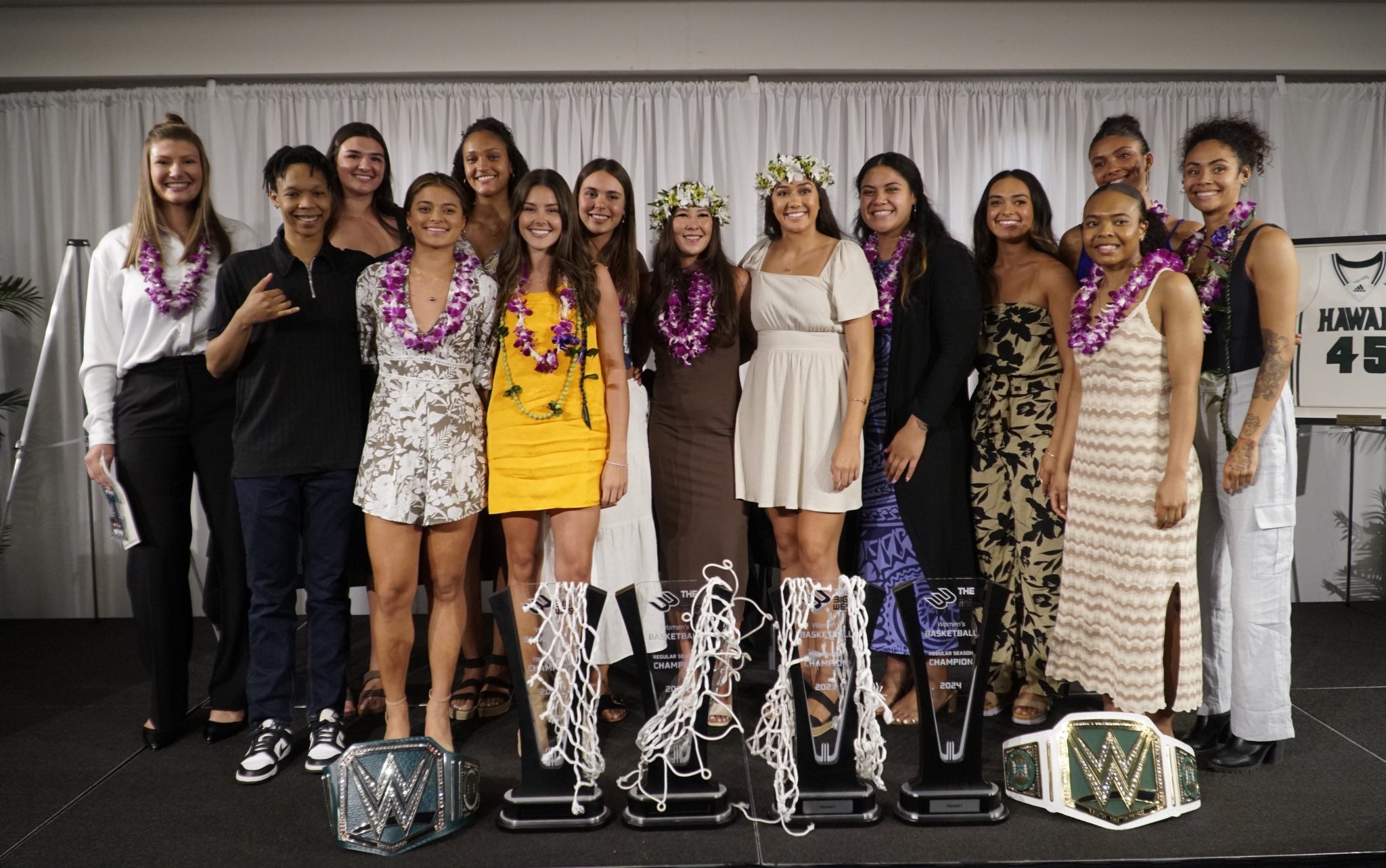 WBB signs 6-1 Kujovic (Aus) / Moors / Tamilo/ Watkins trsf out