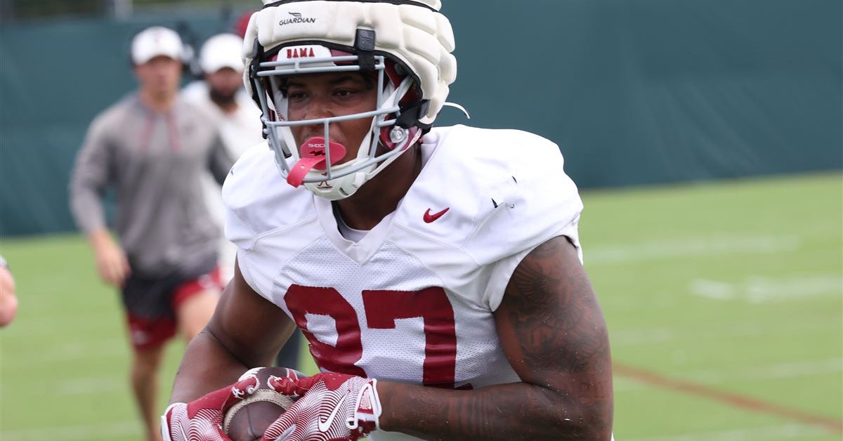 Alabama tight end Danny Lewis withdraws from transfer portal