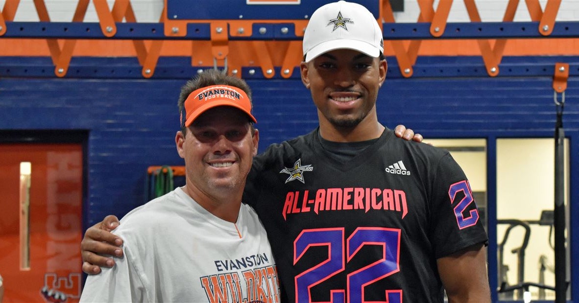 Four-star LB Commit Sebastian Cheeks Locked in on UNC