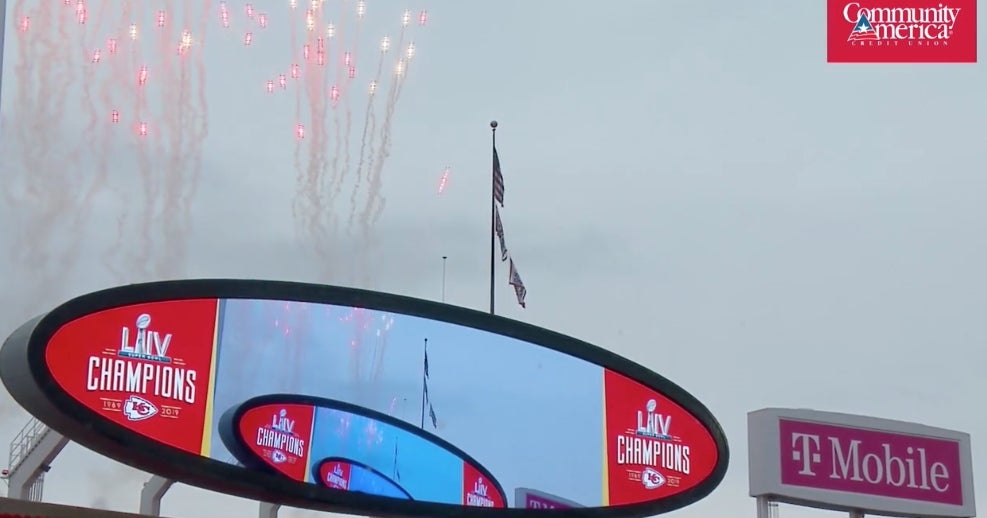WATCH: Kansas City Chiefs raise Super Bowl LIV flag