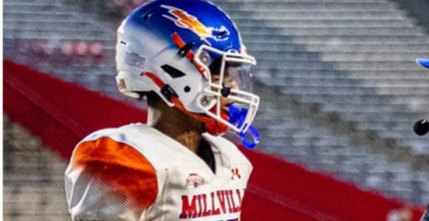 # 9 DL / EDGE 6' 3" 215