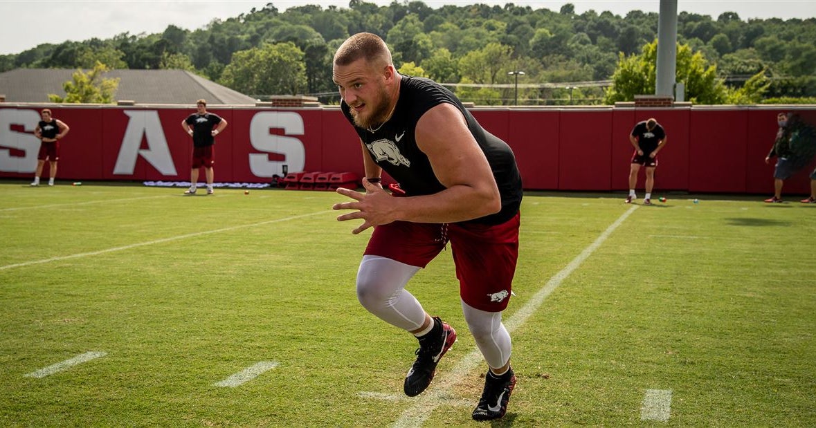 Blake Kern confident he can take on expanded role for Hogs