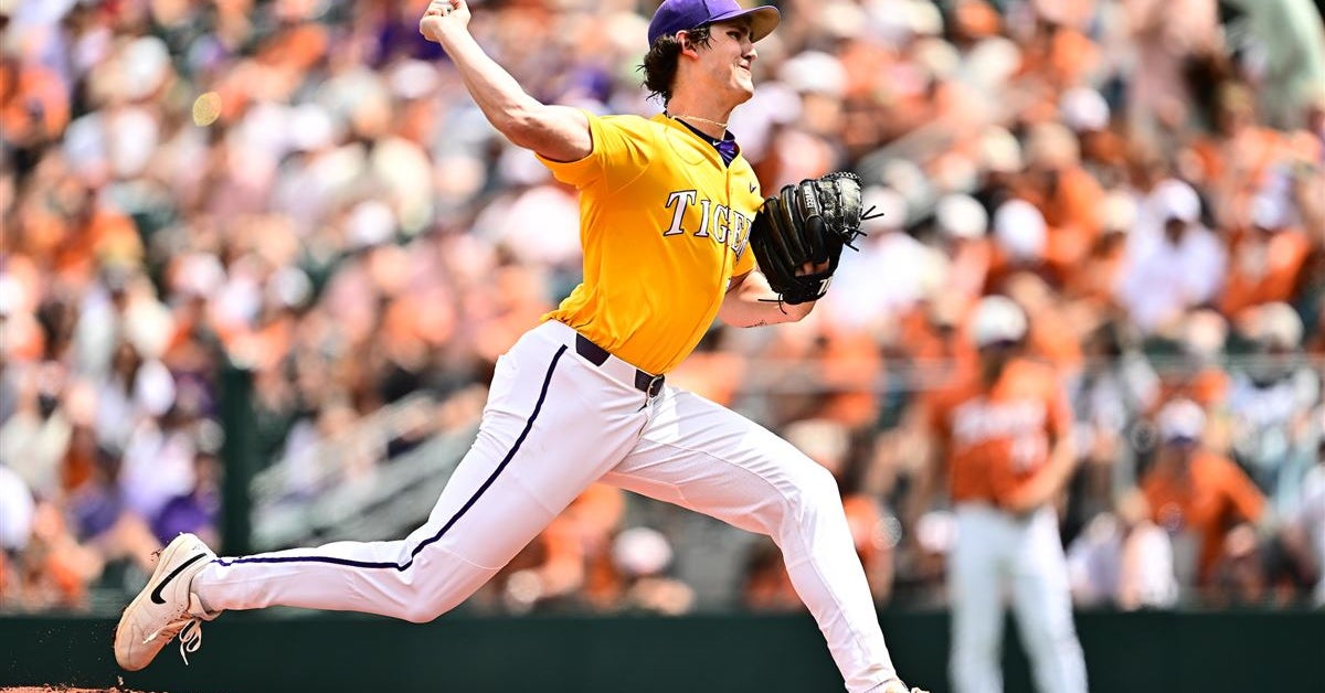 No. 2 LSU drops rubber match to No. 8 Texas