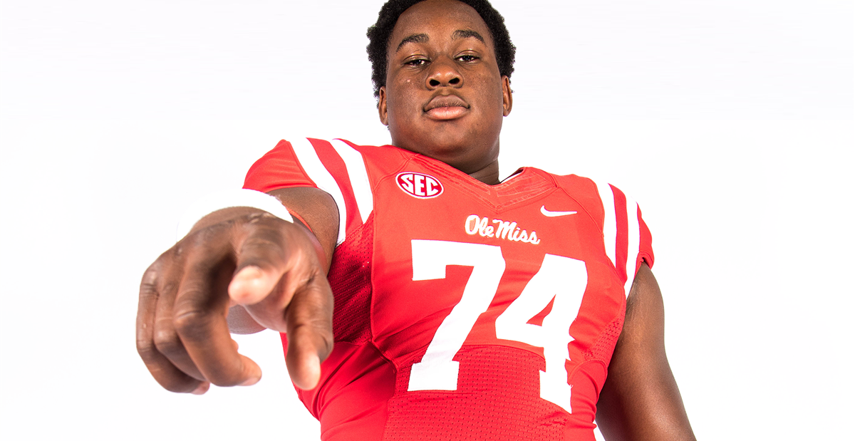 Coming Attraction: Offensive Lineman Darius Thomas