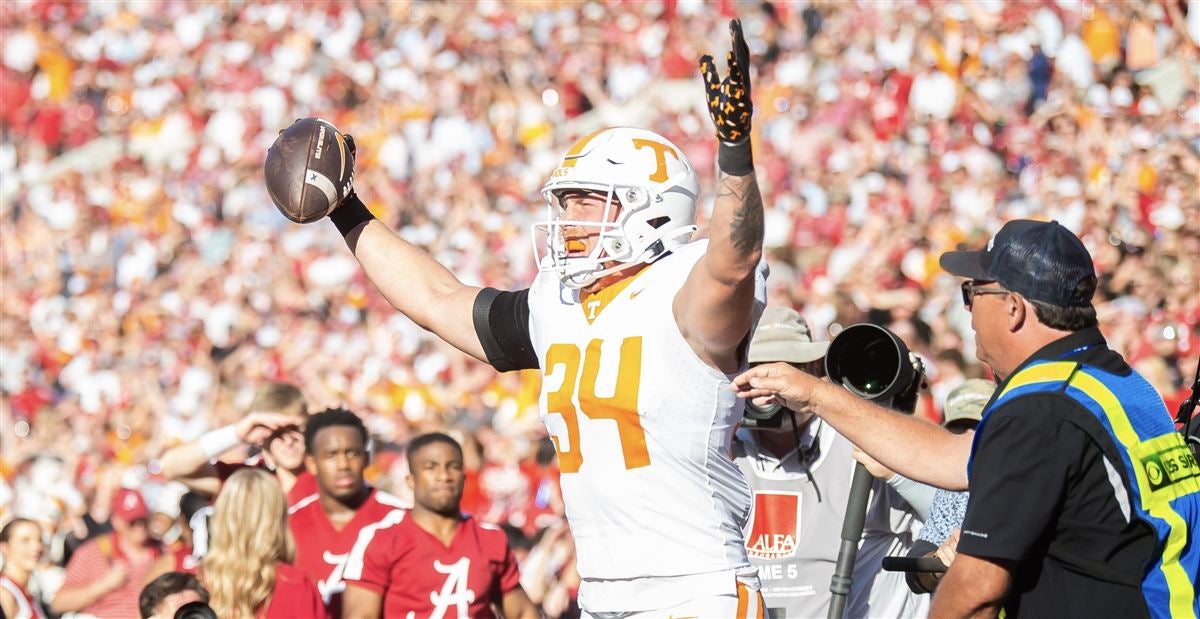 Everything Alec Abeln said about Vols' tight ends, offense coming off ...