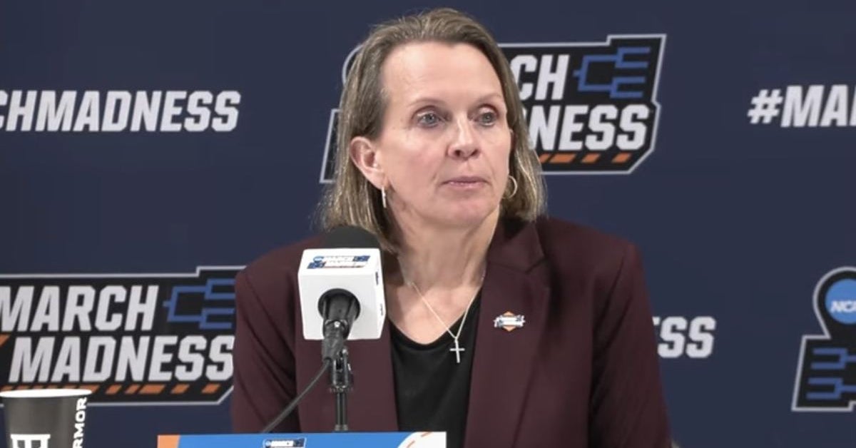 NCAA Tournament: Dawn Plitzuweit Talks Gopher Loss to UCLA