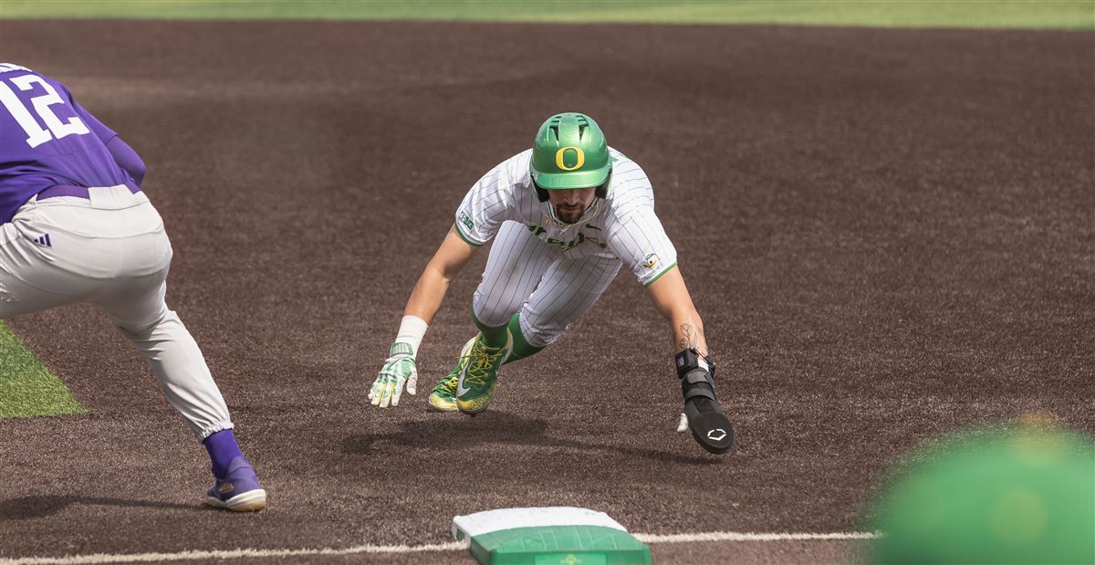 Photos from Oregon's Senior Day and three-game sweep of Washington