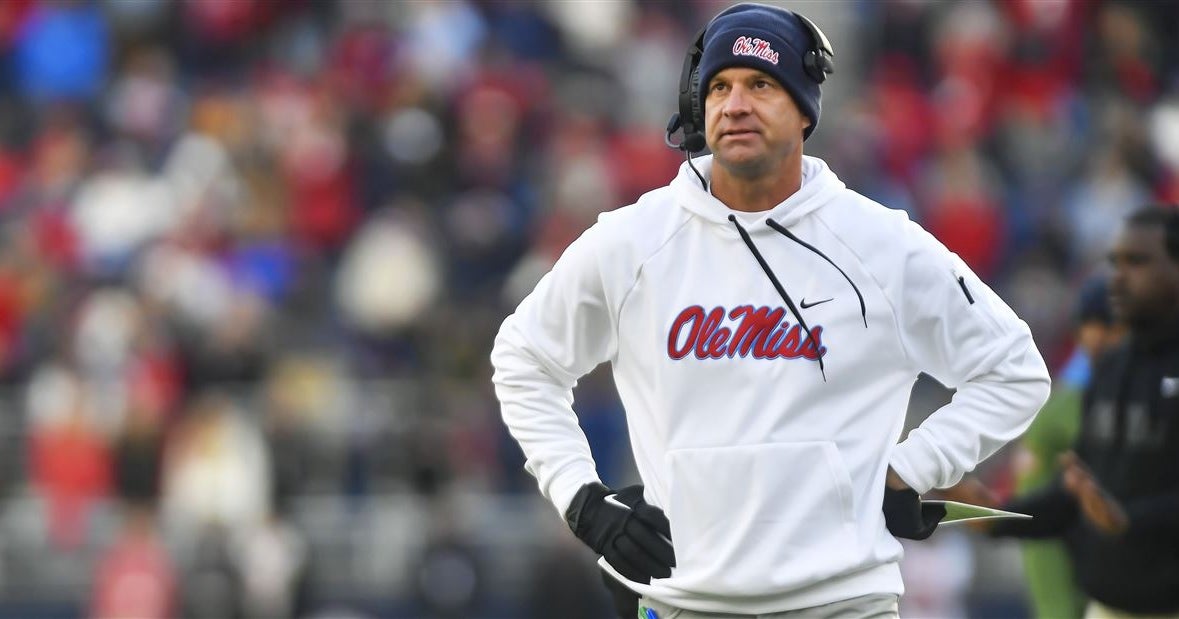 PODCAST: Can Auburn secure this coaching cycle's splashiest hire? (with ...