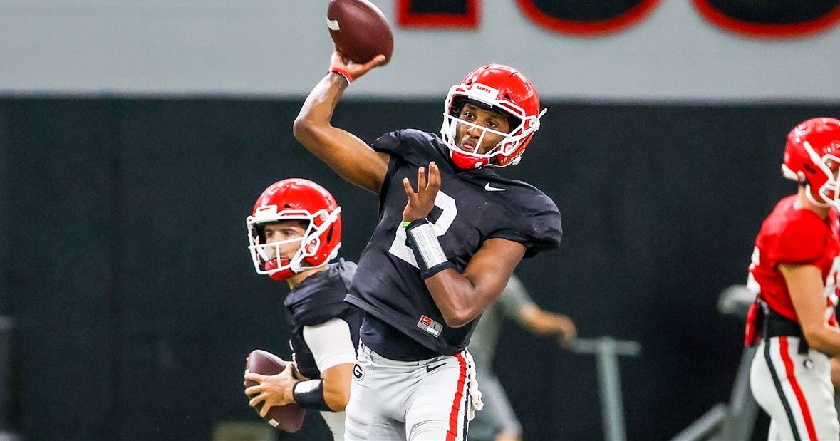 D'Andre Swift supports D'Wan Mathis for Georgia starting QB role