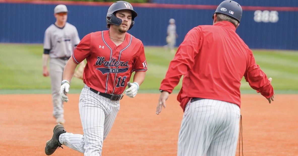 'I just wanted to wear orange:' Tyler Myatt, JUCO's Triple Crown winner ...