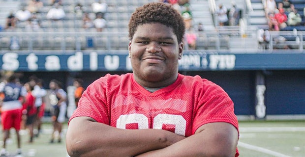 Class of 2024 OL Eddy Pierre-Louis likes 'happy and very hype' UCF ...