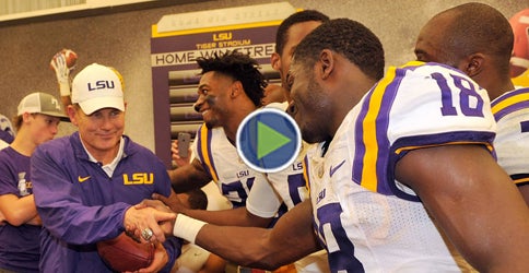 Watch: Miles & players celebrate in locker room