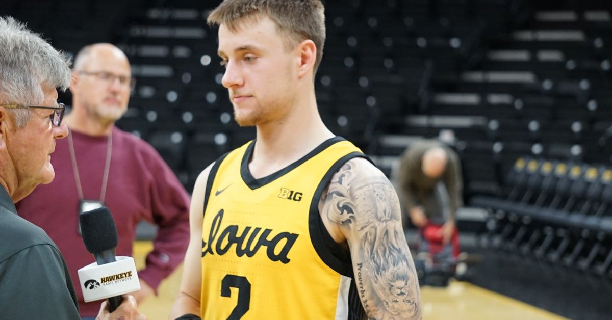 "He's great to play with": Brock Harding expanding his game, role going ...