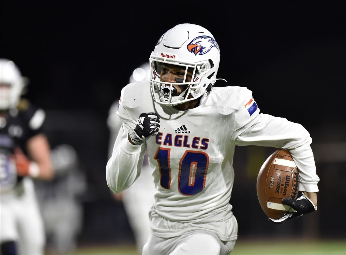 PHOTO GALLERY: Graham-Kapowsin Defeats Rival Sumner, Advances To Semifinals