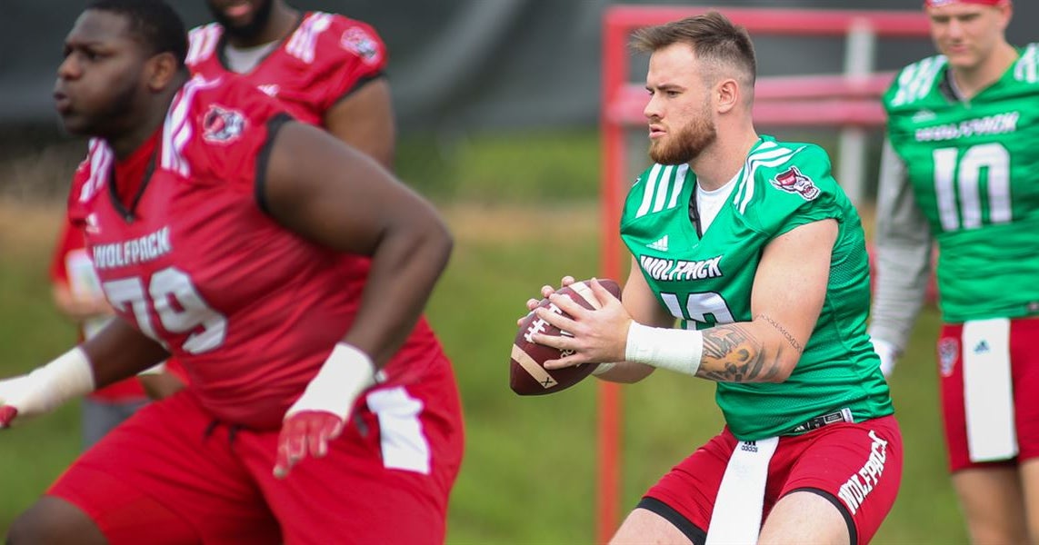Devin Leary on start of season, offense's camp, vaccination policy and more