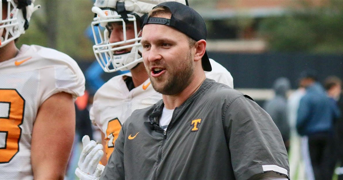 Alec Abeln discusses development, role of Vols' TEs on 'Vol Calls'