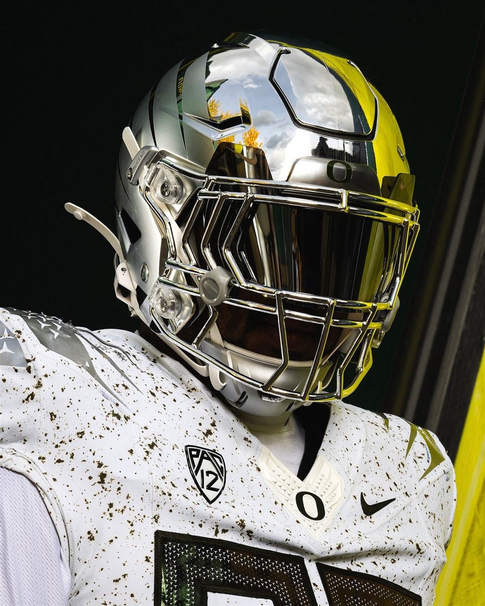 No. 6 Oregon announces uniforms for road matchup against Arizona State